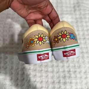 Vans | Shoes | Vans Womens Elmo Sesame Street Limited Edition Vans ...